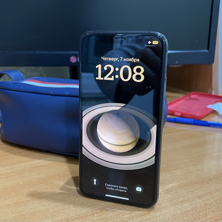 iPhone xs black 64gb