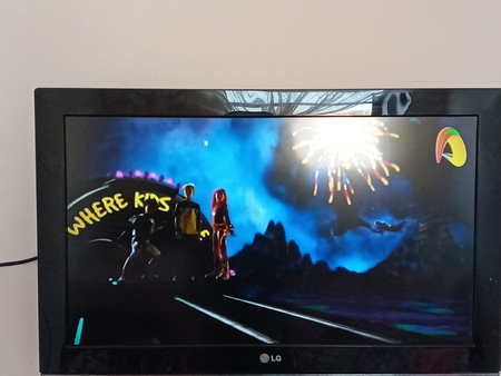 LG 43lik koreya Lg 32 ligi xam bor ishlashi zur 1 tunerlik