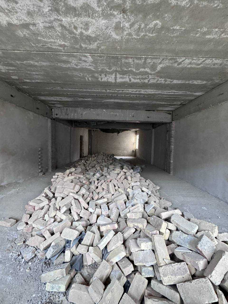 3 xonali 4-qavat  8 qavatli yangi gʻishtli liftli dom.93м²