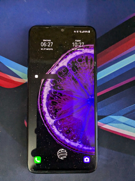 Lg V50S с трещиной на стекле