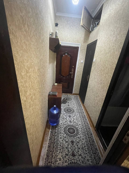 Продаётся квартира 2-3/5/5на Чиланзаре-Ц квартал Райхон