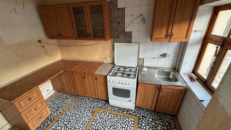 Чилонзор, Қозиробод 4-сотих 5 хона Ҳовли. Арендага берилади. Оилага.