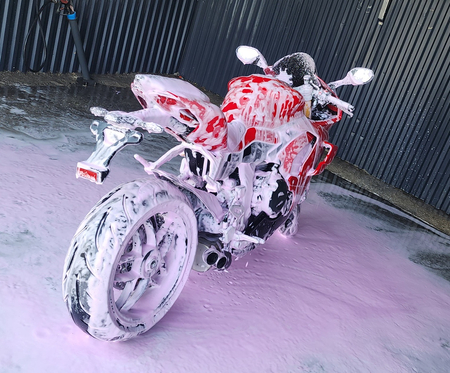 Ducati Modiwei 800RR