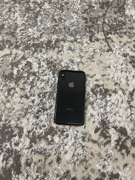 Iphone xs ideaaaal ochilmagan