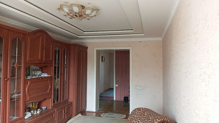 Срочно продаётся 4-х комнатная квартира в городе Фергане (своя)