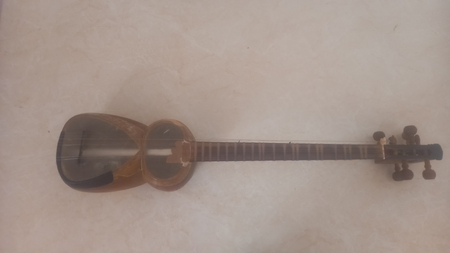 Tor sotiladi holati yahshi toylarda chalinib turgan tor