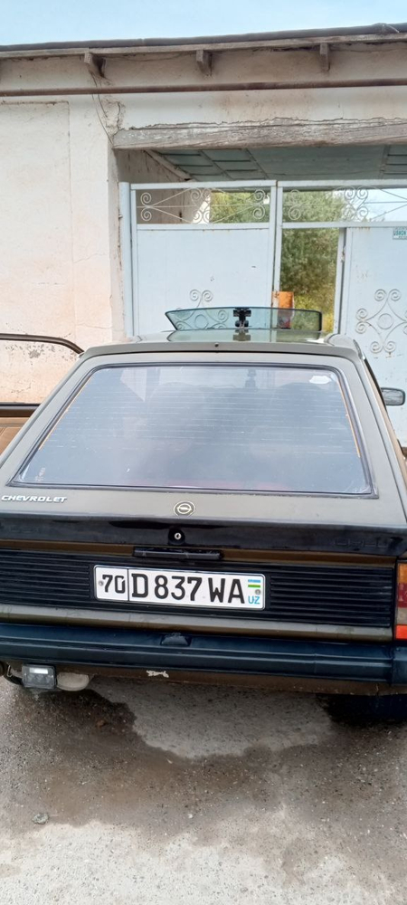 Opel Kadit sotiladi