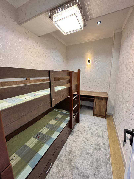 3х комнатная квартира на 3 этаже 67кв/м, в Самарканде