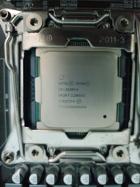 X99E + Intel Xeon E5-2630v4 / озу 16gb / ssd m2 nvme 512gb / кулер