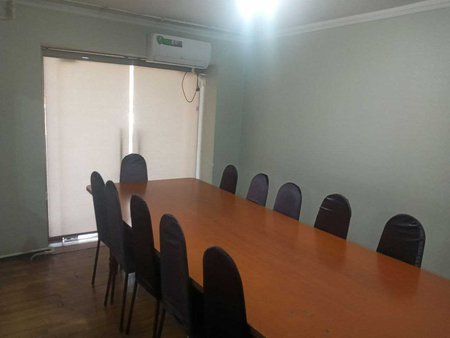 3 xonaliy nijiloy joy ijaraga beriladi. Maksim Gorkiy