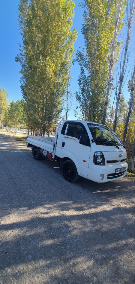 Гурзавой киа бортли