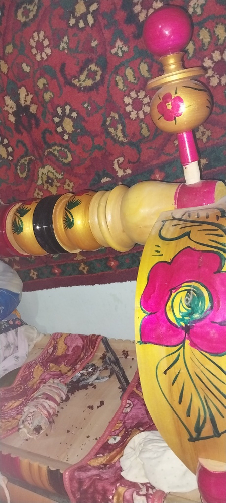 Yangi beshik sotiladi katta xajimda zakasnoy