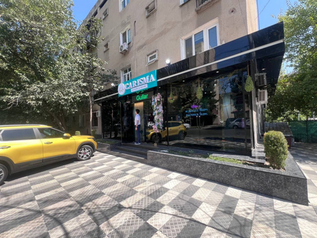 Парк Бобура Ичан Кала | 80кв - нежилое помещение Аренда