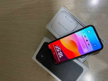 Iphone 11 с гарантии