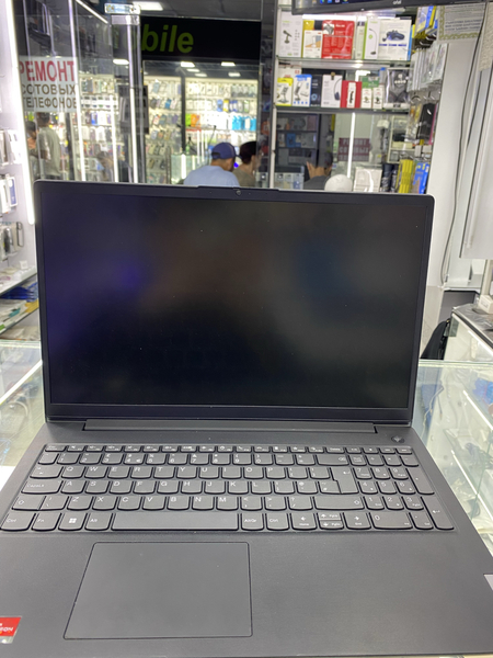 Lenova v15 notebook