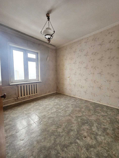 谷 130166 谷 Sergeli 8 mavzeda kvartira sotiladi 2/7/9 60 м²