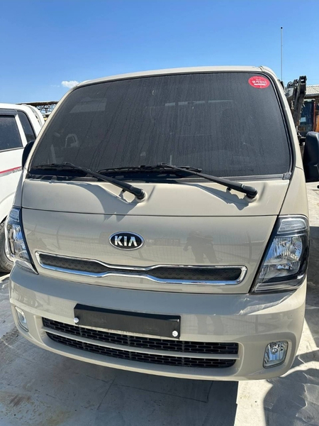 Kia bongo bòlib tòlashga
