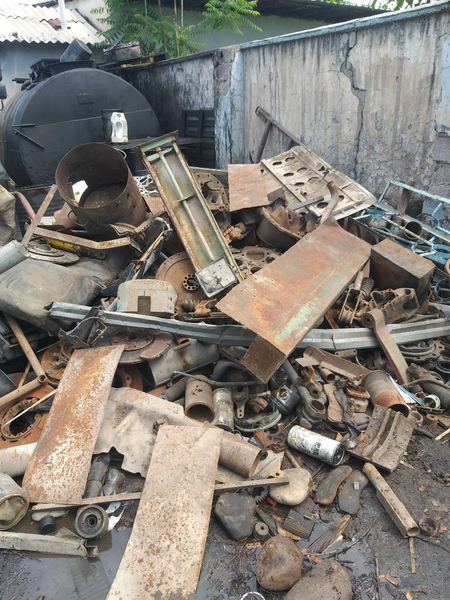 3000 Sum.Metalalom metallom olamiz. Pererabotka