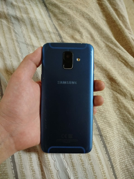 Samsung a6 sotiladi