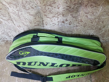 Теннисная сумка DUNLOP.