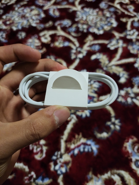 Apple watch 6 ni kabeli sotiladi