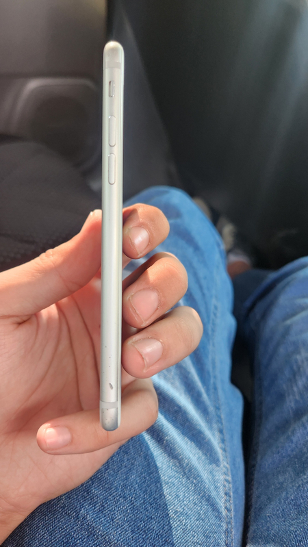 Iphone 7,  128 GB ( ayfon 7)