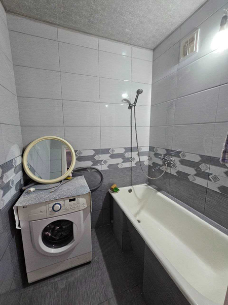 Срочно продам 3х ком квартиру КУЙЛЮК ЦЕНТР ор-р СОMPAS