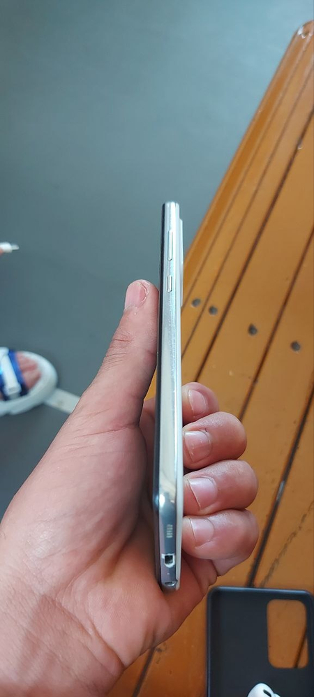 Samsung A52 ideal