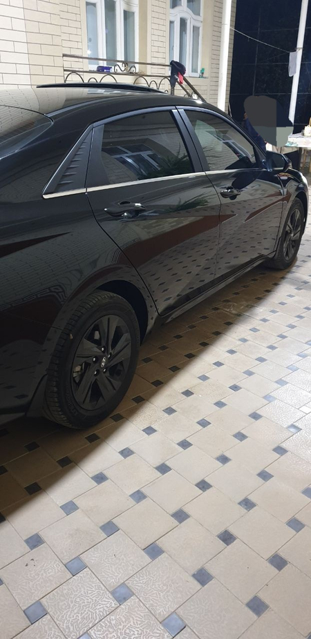 Хюндай Элантра сотилади. Hyundai Elantra sotiladi.