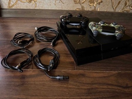 Продается Playstation 4Pro