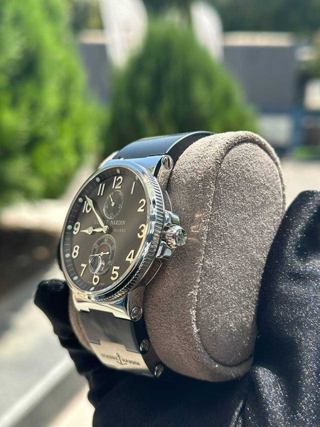 Ulysse Nardin часы