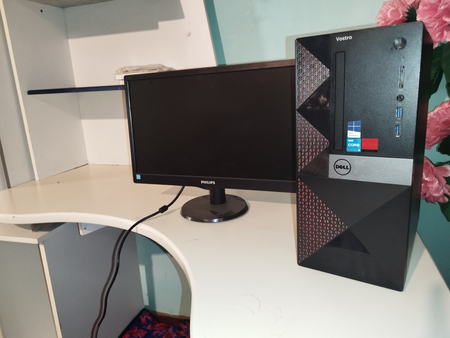 Dell vostro komplekt