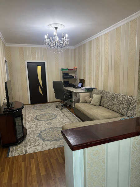 Продаётся квартира на Юнусабаде