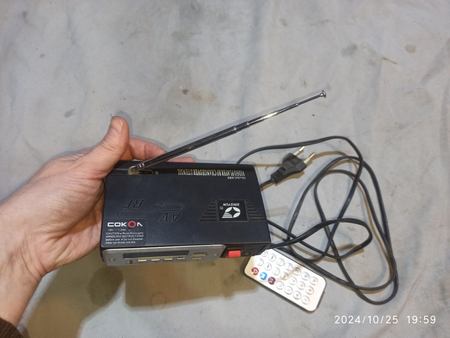 Радио приемник магнитофон мр3 плеер юсб колонка USB приставка динамик