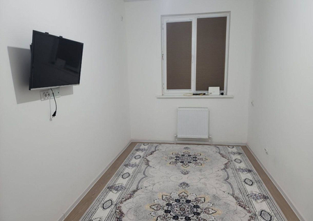Ijaraga uy berilgan Maqtum quli Navastiroyka  2xona  oilaga beriladi