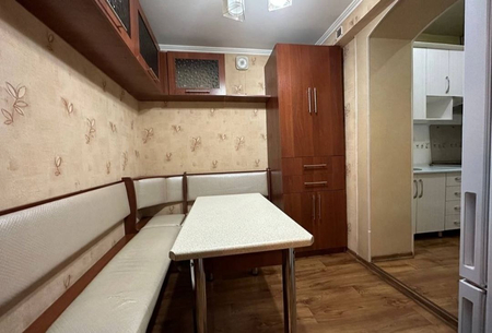 Продаётся на Ферузе 3ком
