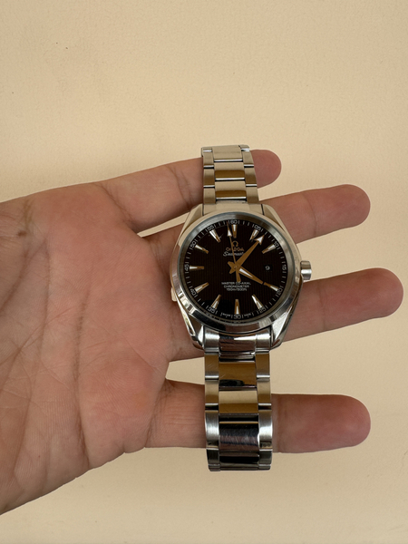 Omega Seamaster mechanics