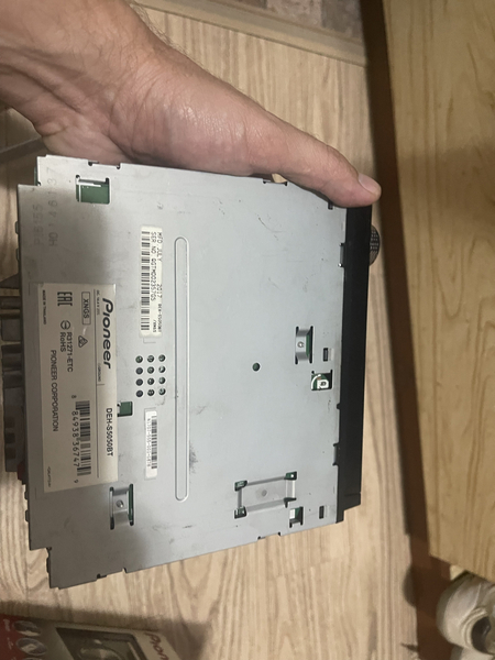 Продам магнитофлн pioneer