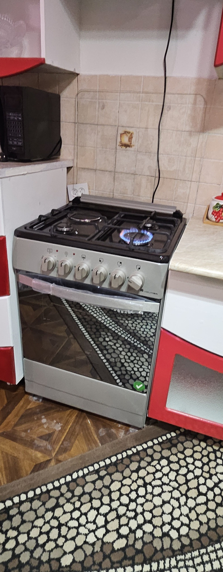 Сдаётся 3 комнатная квартира