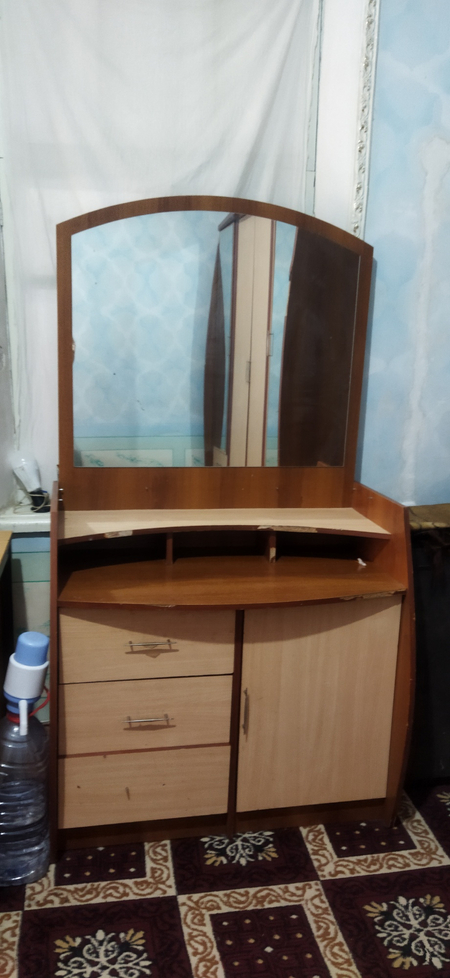 Продается срочно мебель