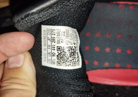 Кроссовки Adidas