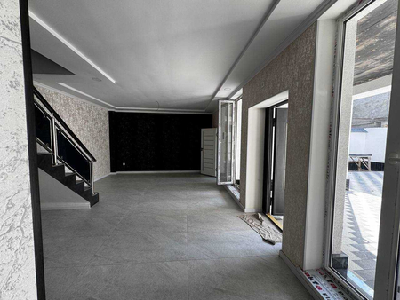 Коттедж 146 м², Миробад, 1.5 сотки, 4 комнаты