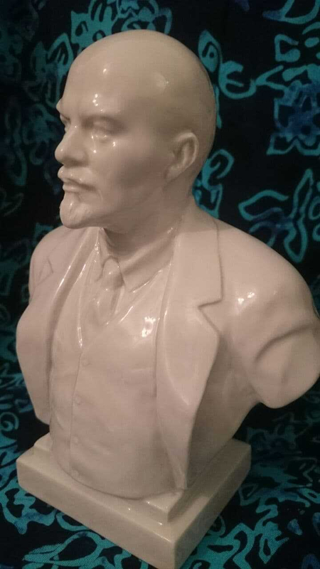 Бюст Ленина  , глазированный фарфрор ,1950 -!960 гг.