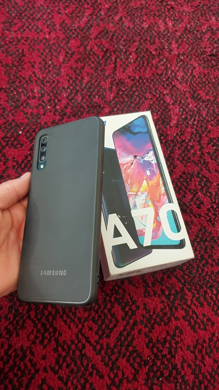 Samsung galaxy A 70 128 gb