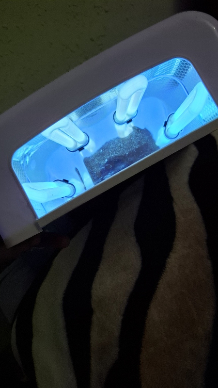 UV LAMP tirnoqni shlak qilish uchun