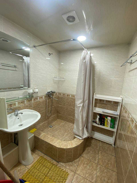 Аренда 4х ком.в центре, Нукусская, Госпитальный