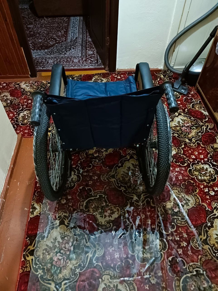 Продается инвалидная коляска