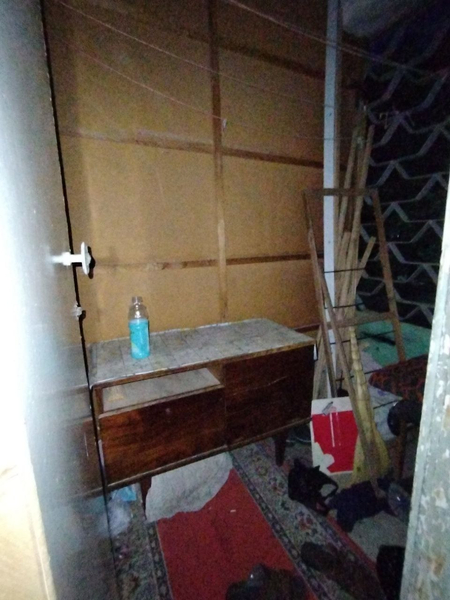 Чирчик ш. Автосалон Милицейский дом 3-этаж 1х (2х килинган) 46 м²