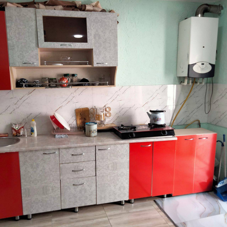 2 ком дом 1 этажный 37 м2. Продаю