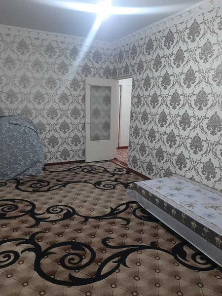 3 xonali uy srochno sotiladi 8 mikrarayonda